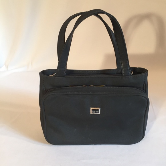 Bags | Carryland Compact Purse For Travel Or Everyday | Poshmark